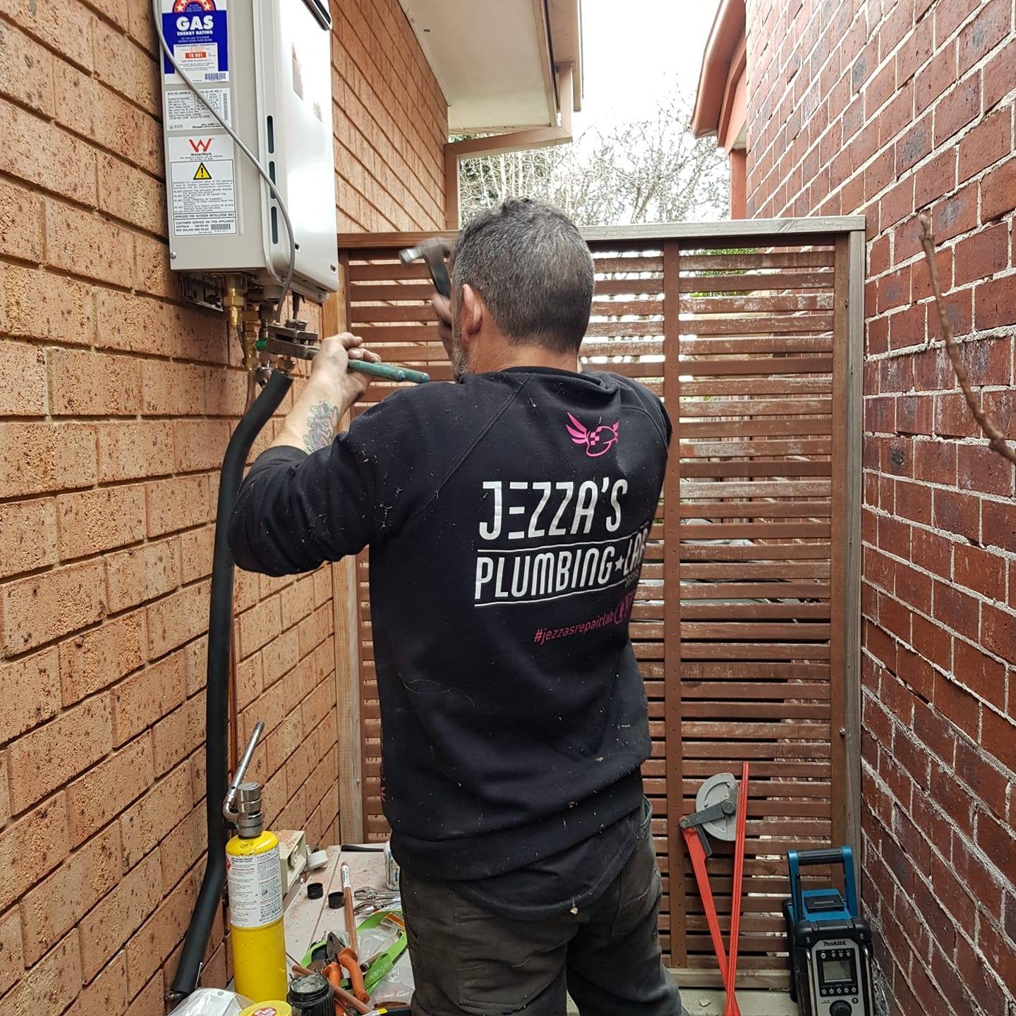 Professional Heater Repairs The Basin | Jezza's Plumbing Lab